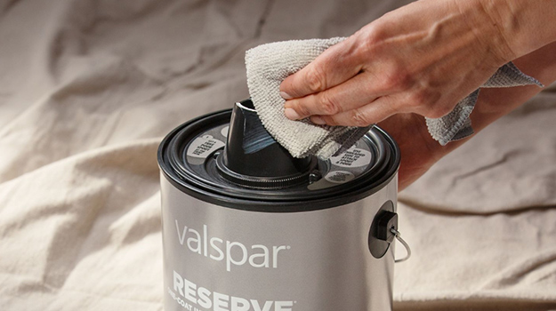 Guide to Using Pour Spout